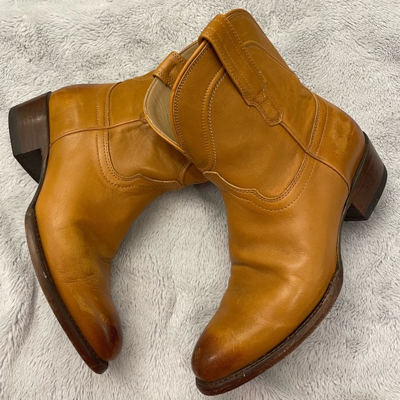 Tecovas | Shoes | Guc Tecovas Boots Womans Size 8 Tan Bootie | Poshmark